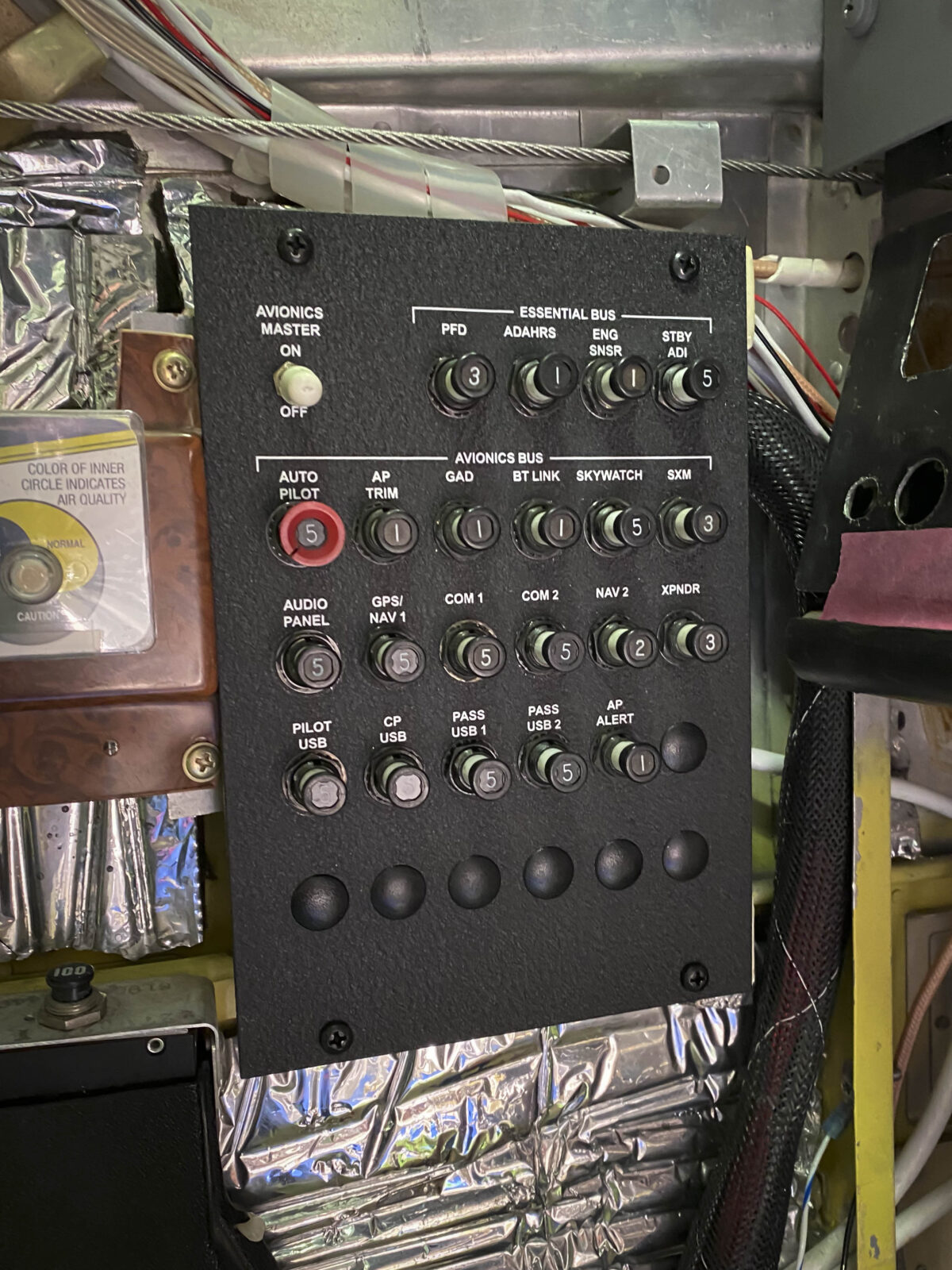 Featured Project - Cessna R182 - Major Retrofit - NewView Technologies ...